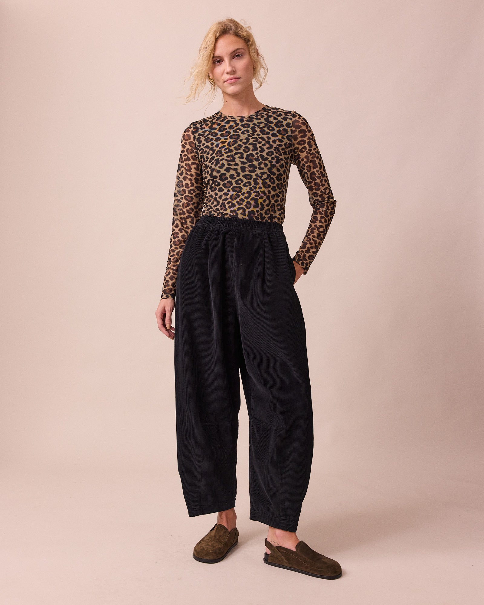 Daisy Black Cord Trousers – Beyond Nine