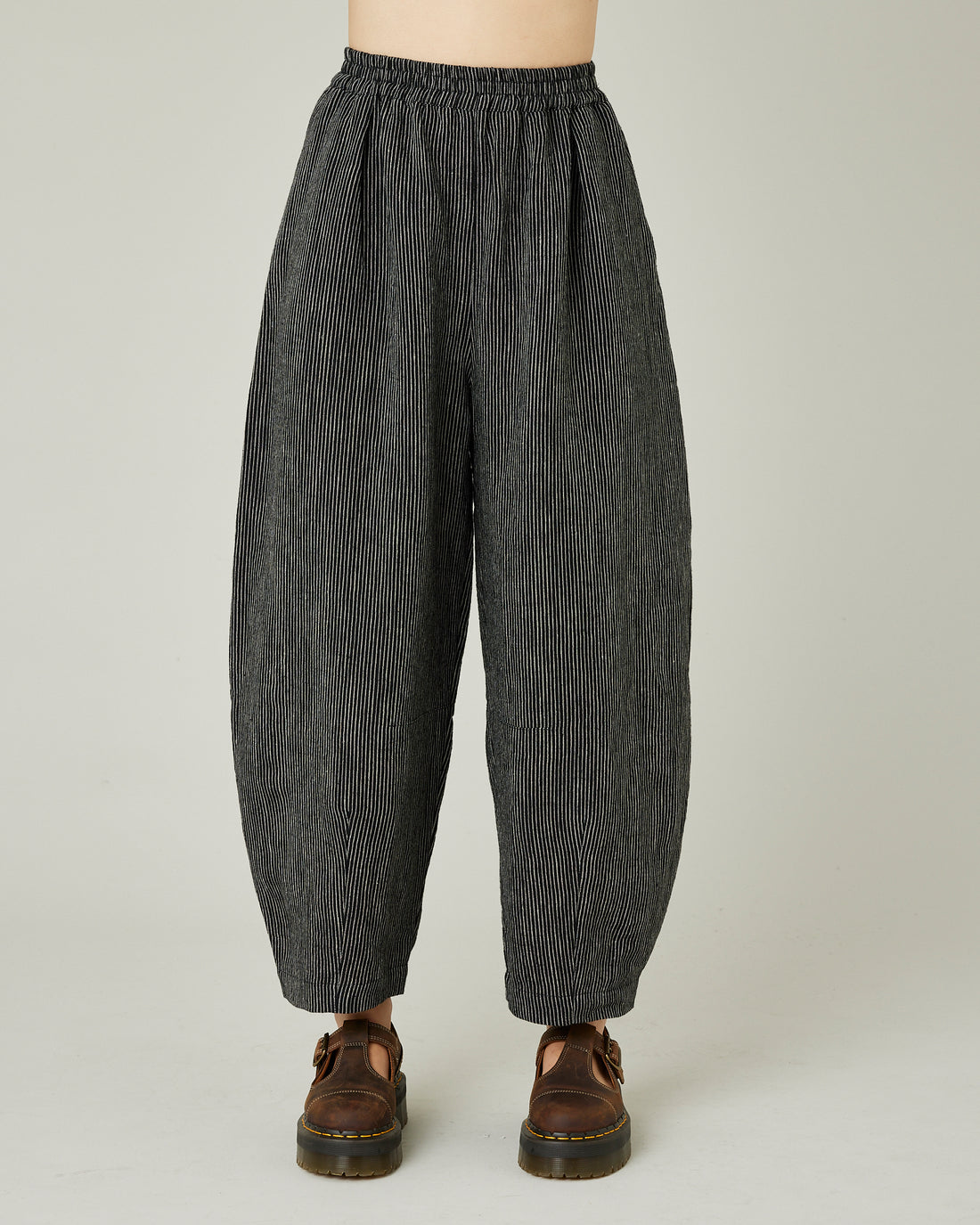 Daisy Black & Ecru Pencil Stripe Linen Trousers – Beyond Nine