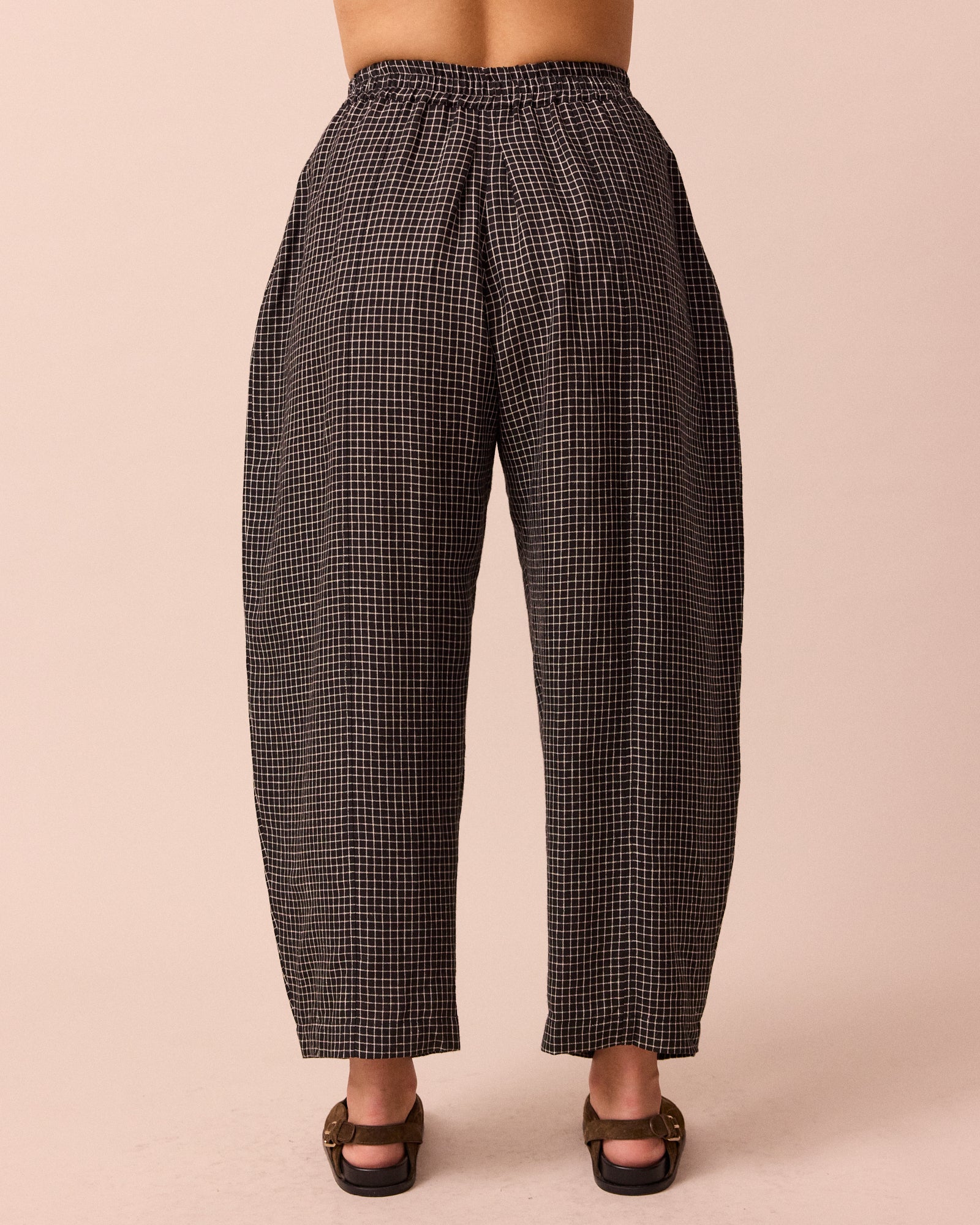 Mabel Black Mini Grid Linen Trousers – Beyond Nine