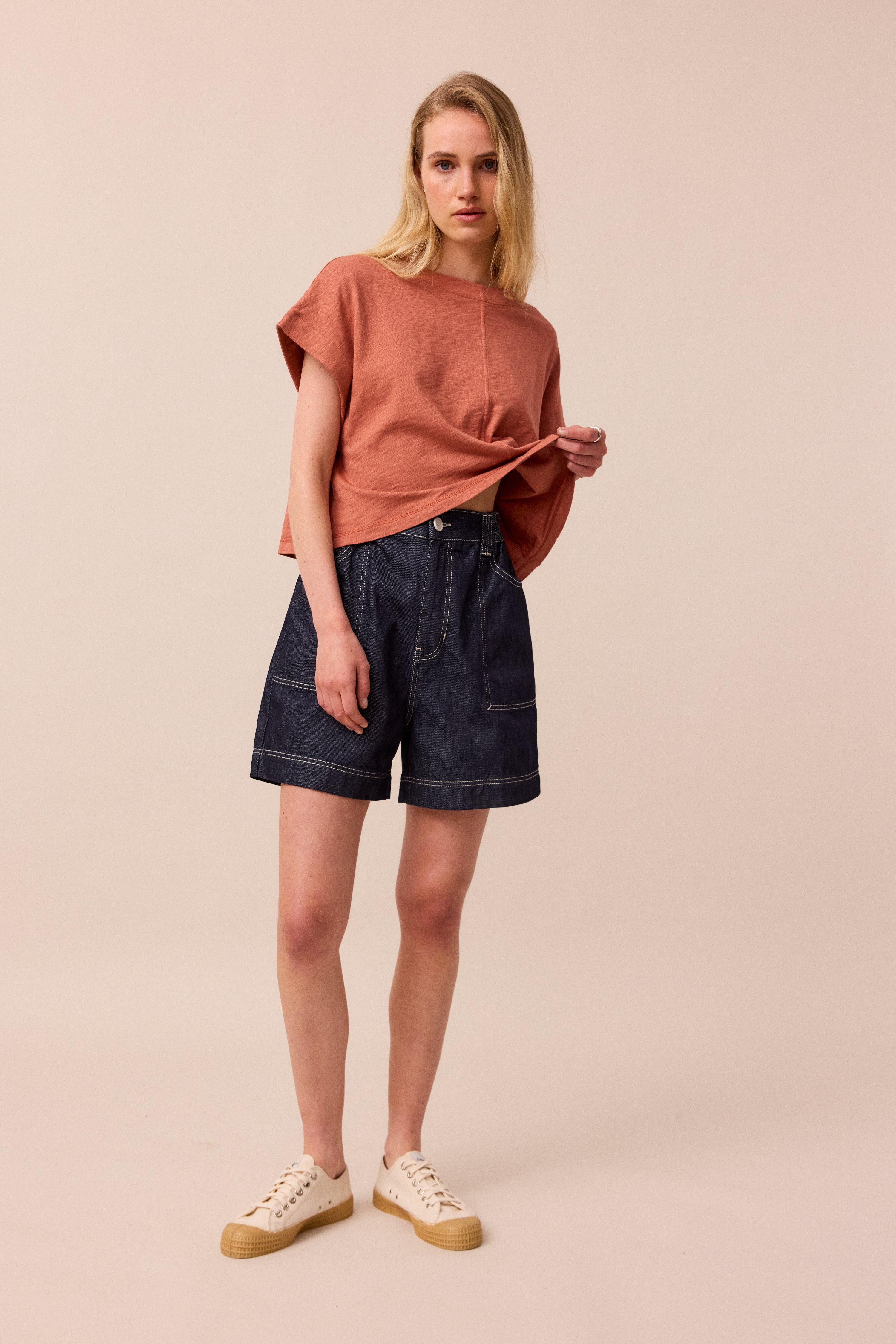 Eli Indigo Rinse Wash Denim Shorts – Beyond Nine